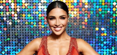 Санта Дімопулос секс співачка розповіла про експерименти утрьох і на пляжі Oboz Ua