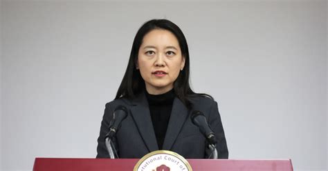 헌재 “재판관 6인 체제 탄핵 선고 계속 논의…결정된 바 없다”