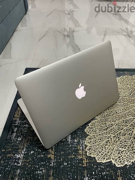 MacBook Air 2017 - Laptop computers - 128772449