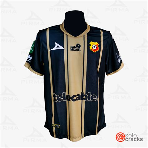 Pirma Herediano Alternativo 22 23 Hombre Solo Cracks