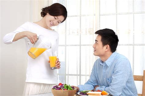 婚后男人懒惰是女人造成的吗 凤凰网视频 凤凰网