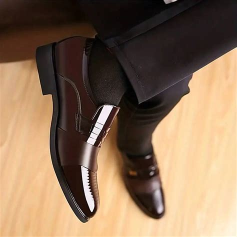 Mens Pointed Dress Shoes Comfortable Non Slip Formal Shoes Assorted