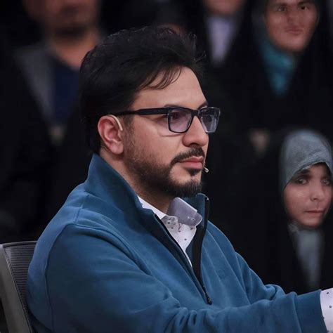 ☝️🏻 یاری خدا نزدیک است تلاوت آیه ۲۱۴ سوره مبارکه بقره توسط حامد شاکرنژاد حامد شاكرنژاد