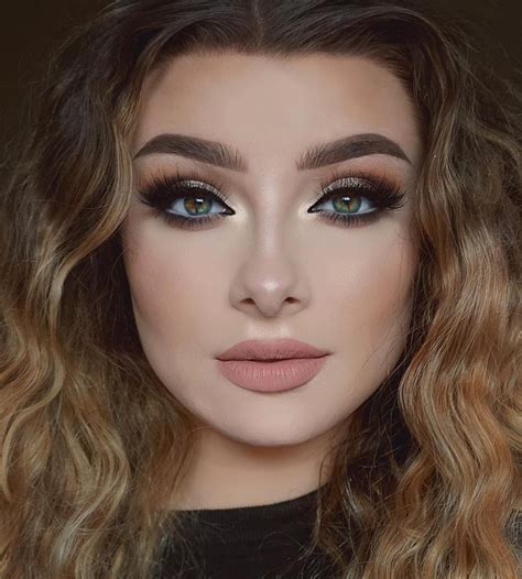 36 Flirty Prom Makeup Looks Ideas This Summer Page 36 Of 36 Fashionsum