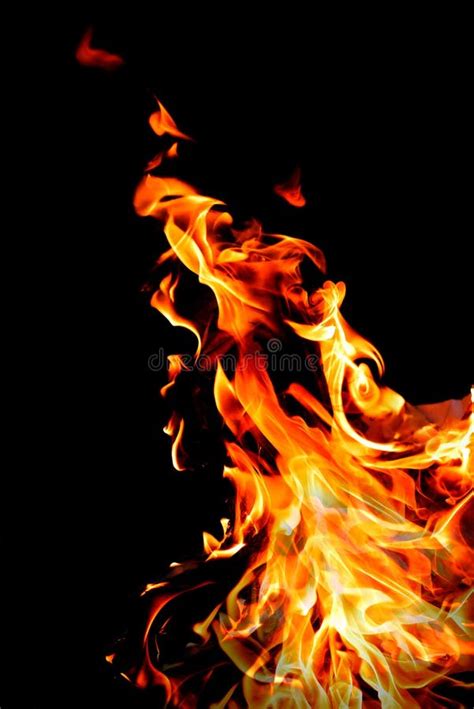 Burning Del Fuoco Struttura Di Fuoco Fiamma Su Un Fondo Scuro Fiamma Calda Di Colore Rosso