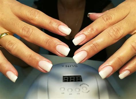 სილამაზის სალონი შარმი Home