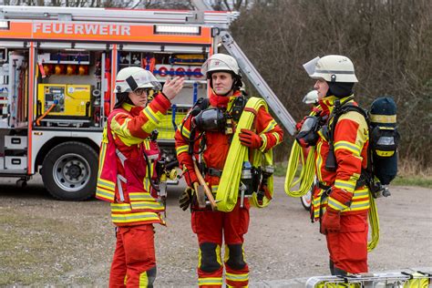 112 Feuerwehr Im Einsatz Auf DMAX Berufsfeuerwehr Flensburg In