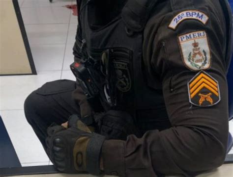 Homem é Preso em Araruama Após Denúncia de Depósito de Armas CIC Notícias