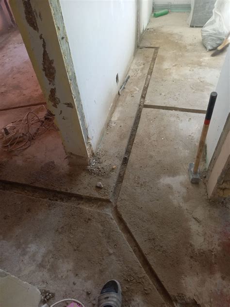 Taiat Decupare Taiere Pereti Beton Armat Decopertare Gresie Faianta