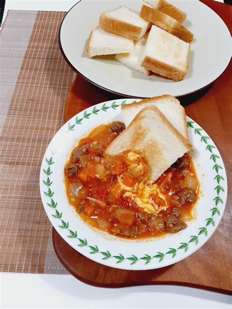 소고기 토마토 스튜 And 토스트 식빵