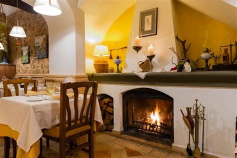 Restaurante Es Rústic Restaurant Cafè En Consell