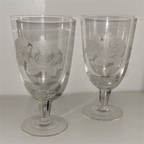 Dining 2 Crystal Vintage Rose Etched Wine Glasses Cordial Stemware