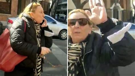 Una Mujer Estacionó Mal Y Se La Agarró Con El Portero Que La Filmó “en
