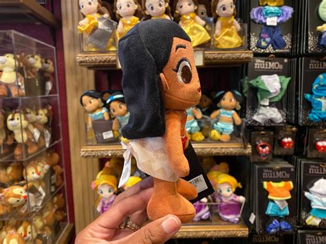 New Moana Disney Nuimos Plush Sails Into Disneyland Resort Disney By Mark