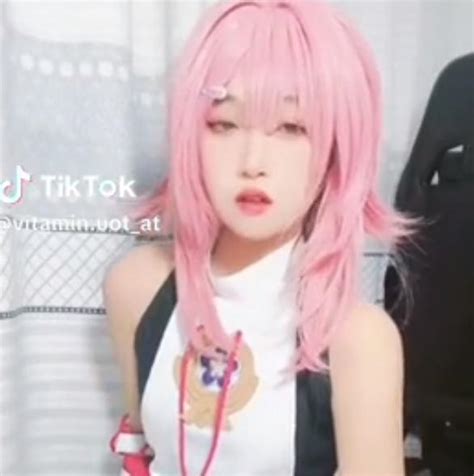 Does Anyone Know Who This Is R SauceSharingCommunity