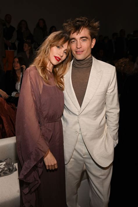 Suki Waterhouse Dior Fall 2023 Menswear Show In Giza 12 03 2022