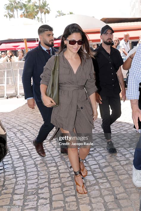 Alia Bhatt Feet