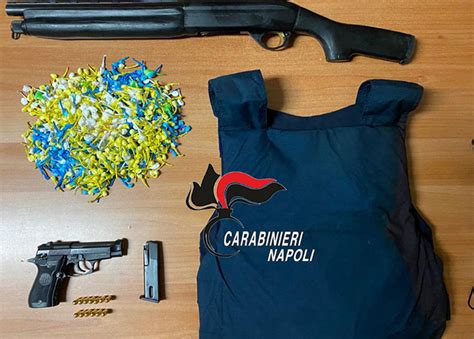 Patrimonio Di Armi E Droga Nascosto In Una Parete Del Nolano Il Fatto