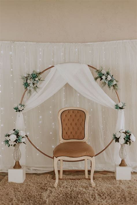 Cantinho de fotos Ornamentação de casamento simples Decoração de