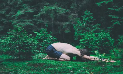 Prenatal Yoga 101 Benefits Poses And Safety Guidelines Pregnancy