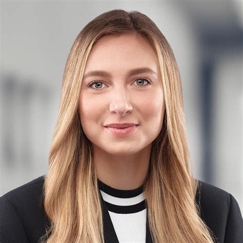 Emily Stewarts Instagram Twitter And Facebook On Idcrawl