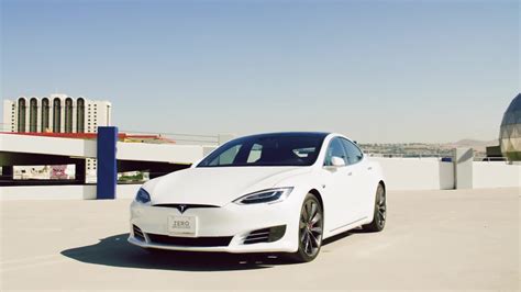 Watch How Teslas Self Driving Autopilot Actually Works Wired
