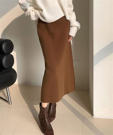 엘리 와이드 허리밴딩 훌 니트 롱스커트 카라멜블랙