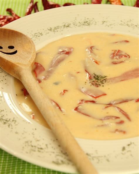 Млечна баница с юфка Сладкото днес е за млечна баница но с юфка