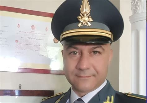 Nocera Inferiore Il Maresciallo Ordinario Della Guardia Di Finanza