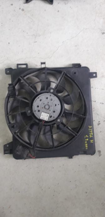 Ventilator hladnjaka Opel Astra H 50 eura