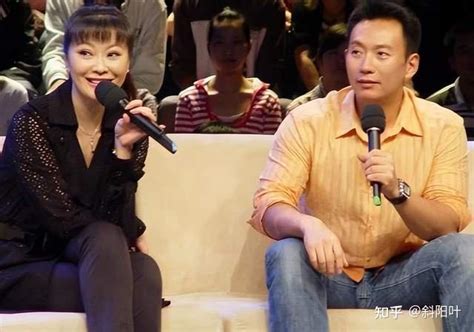 离开央视3年，王小骞强忍泪水读完的辞职信，究竟写了什么？