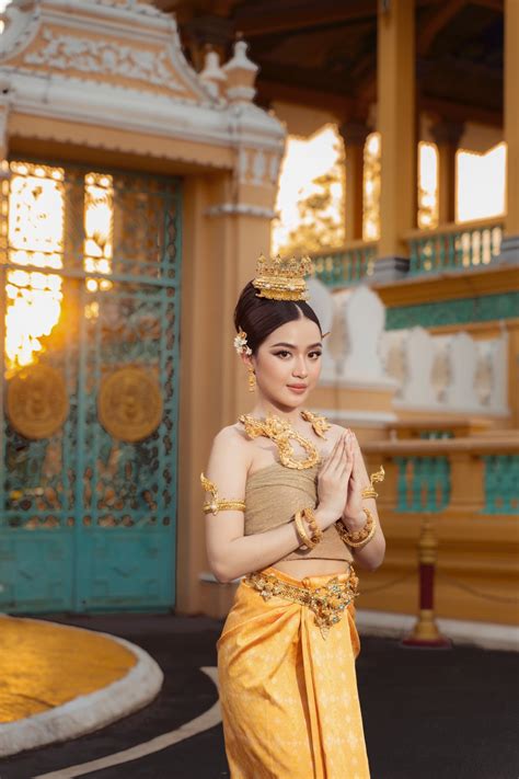 Pich Pisey ពេជ្រ ពិសី Added A Pich Pisey ពេជ្រ ពិសី