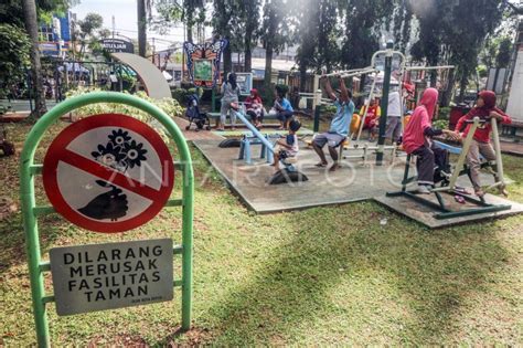 RUANG TERBUKA HIJAU RAMAH ANAK ANTARA Foto