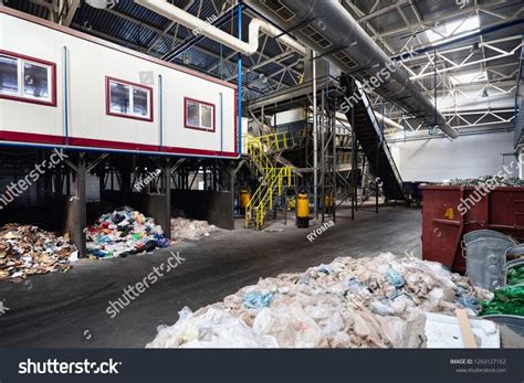 Modern Waste Sorting Plant