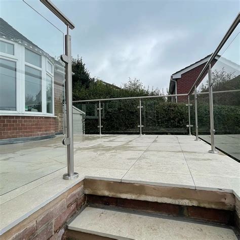 Aluminium Glass Balustrade Semi Frameless Railings 10mm Tempered