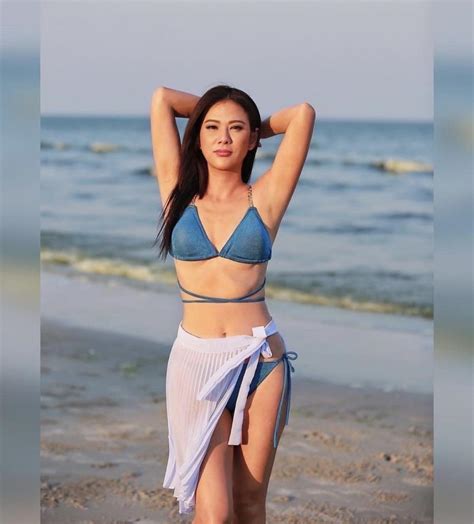 Photo Gallery “น้ำผึ้ง ณัฐริกา” สลัดผ้าท้าร้อน สวมบิกินีเผ็ดซี้ด ไม่บอกว่าไม่รู้ว่านี่อายุ 44 แล้ว