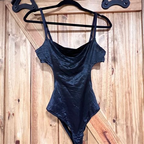 Skims Tops Skims Barely There Cut Out Bodysuit Poshmark