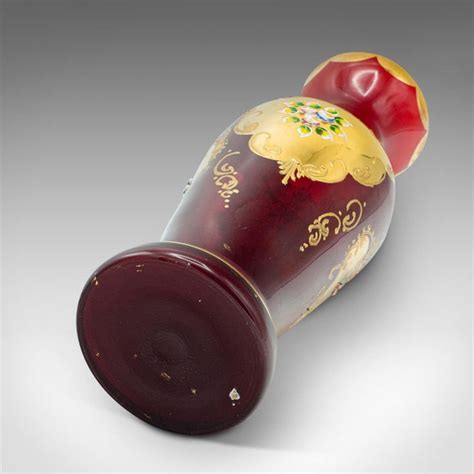 1970s Vintage Venetian Show Vase Italian Art Glass Gilt Decorative