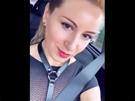 Flashing And Naughty Snaps Done During A Sexchallenge Xvideos Com