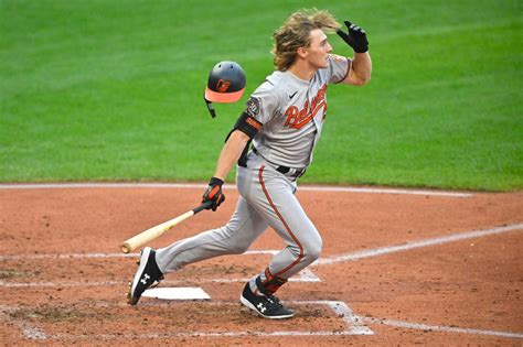 Orioles Gunnar Henderson Loses Helmet On First Mlb Home Run