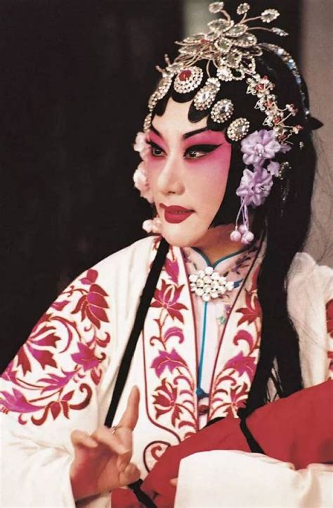 李宏图 王梦婷剧 马长礼 大山谷图库