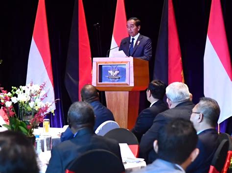 Sekretariat Kabinet Republik Indonesia President Jokowi Attends