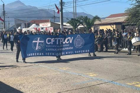 Cft Pucv Participa En El Desfile Cívico Por El Aniversario De La Calera