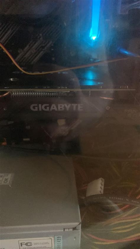 Lg 35wn75c Keeps Disconnecting And Going Black Then Reconnecting In A
