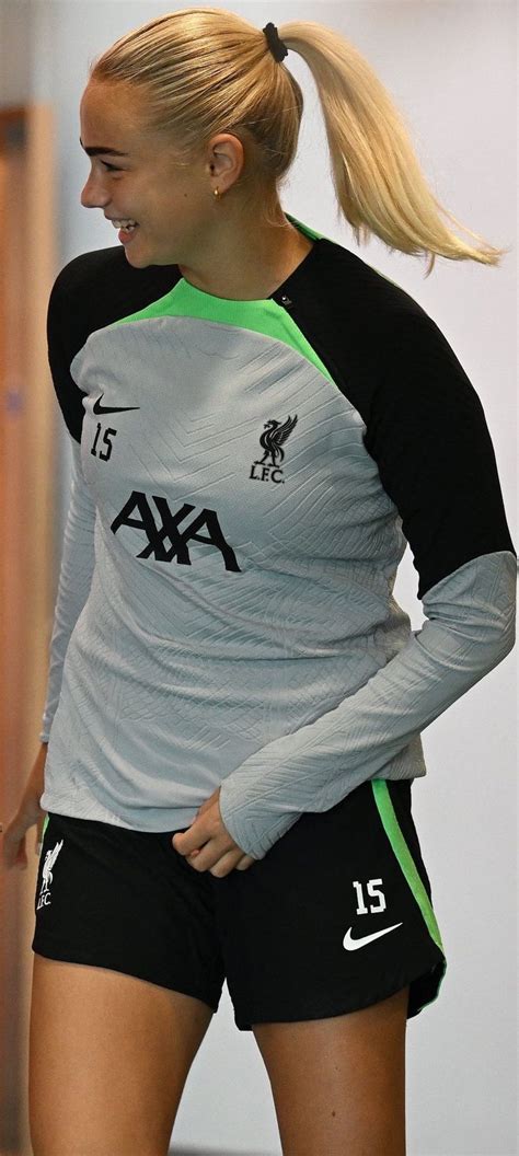 Sofie Lundgaard Womens Football Female Athletes Liverpool Fc