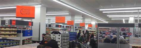 Shepherd S Bush Blog Lidl Swamped On Opening Day