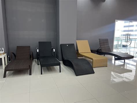 เตียงอาบแดด วางกลางแจ้ง ริมสระว่ายน้ำ ปรับเอนนอนได้ 5 ระดับ หวายเทียม Shopee Thailand