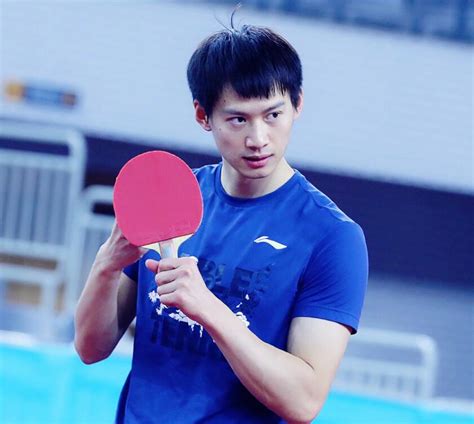 周雨打乒乓球年薪多少，周雨为什么是中国野球王？9万个为什么