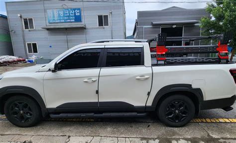 툴레 컨셉스토어 대전 렉스턴스포츠칸 애니커스텀 롤바 스크라운드 버젼 카고랙롤바설치 어닝 루프탑텐트까지