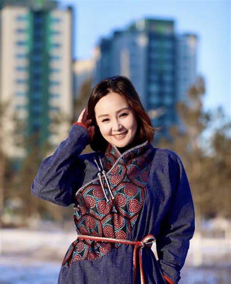 Дээлтэй Монгол Дээлтэй Монгол Added A New Photo